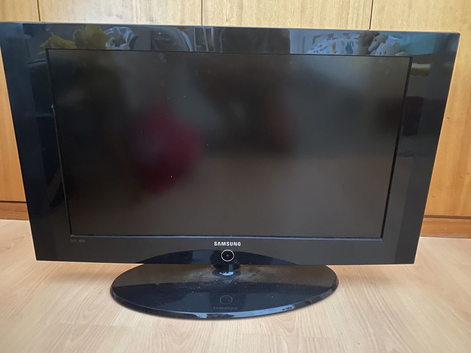 Televisao LCD Samsung 32” Matosinhos E Leça Da Palmeira • OLX Portugal