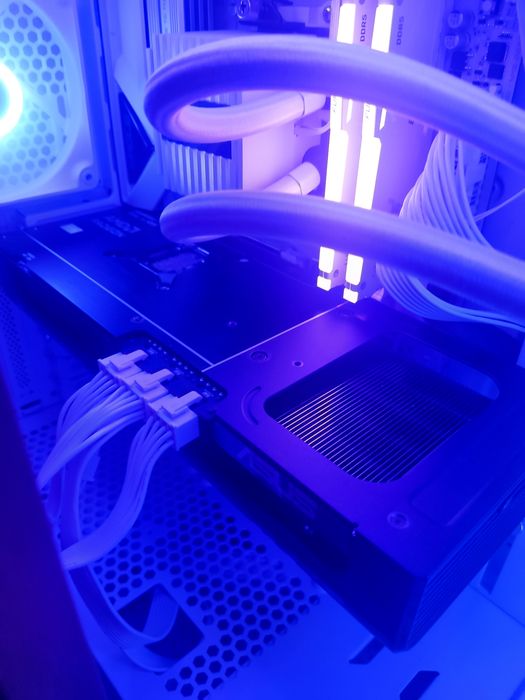 Видеокарта rx 9070 xt asus prime: 29 499 грн. - Комплектуючі та запчастини Нікополь на Olx