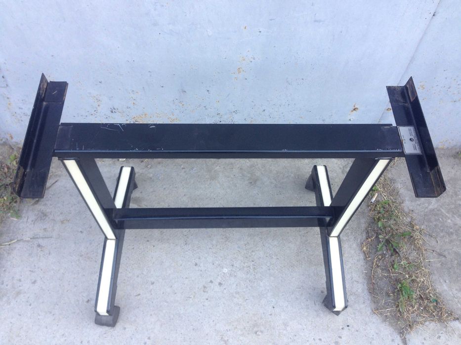 Подставка под телевизор металлическая регулируемая на колесиках, СССР ...