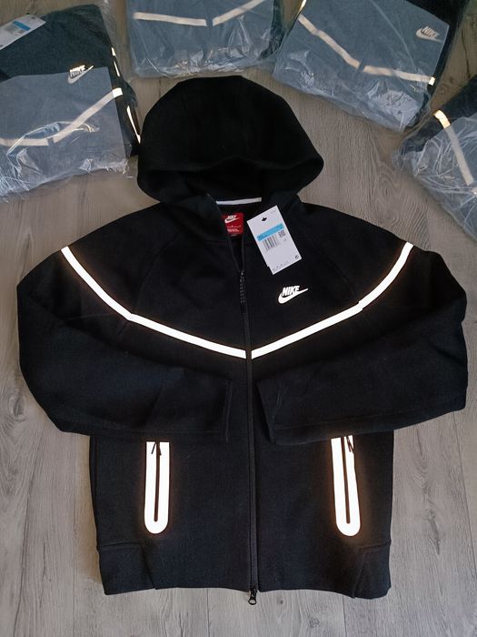 Nike Tech Fleece Reflective 2025 M новая коллекция: 1 644 грн ...
