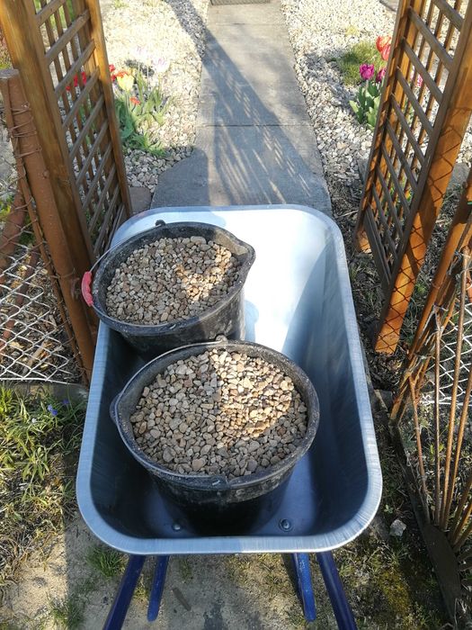 Kamień ogrodowy, średni OTOCZAK rzeczny- transport - podsypywanie ...