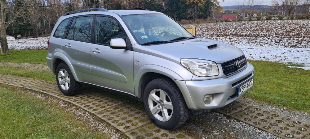Toyota RAV4 2.0 d-4d 2005r awd Jurków • OLX.pl