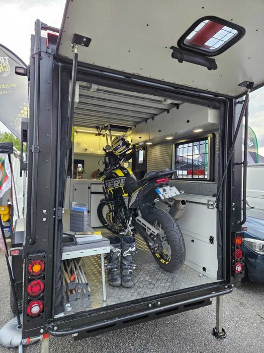 Decamp C3 Caravana todo terreno com garagem reboque porta motos Cascais ...