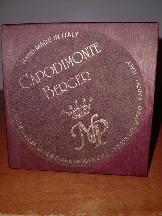 Figurka Capodimonte Berger Pascal Rajsko • OLX.pl