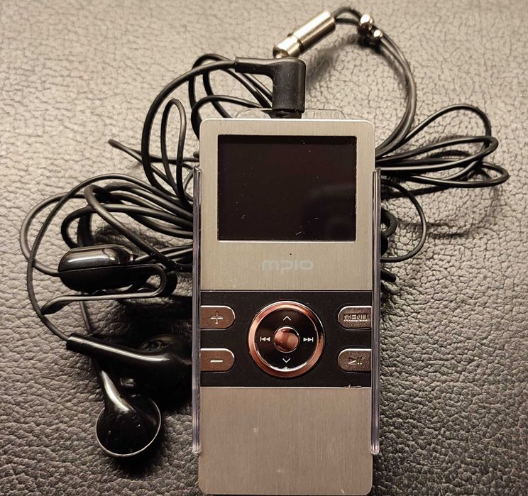 MPIO - odtwarzacz MG100-4GB, unikatowy z kolorowym wyświetlaczem ...