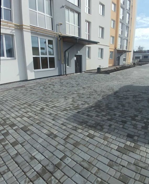 1-к. квартира 42 м2 з і/о в ЖК Рідний дім за вул. Микулинецька: 30 000 ...