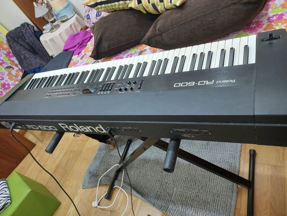 Roland RD-600 Piano Digital 88 Teclas Apúlia E Fão • OLX Portugal