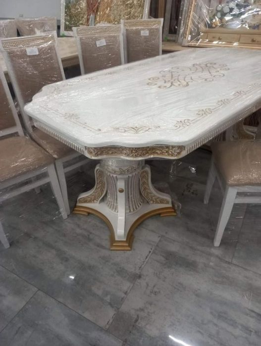 Меблі для вітальні та кухні з масива дерева стільці крісла та столи 15 000 грн Меблі для