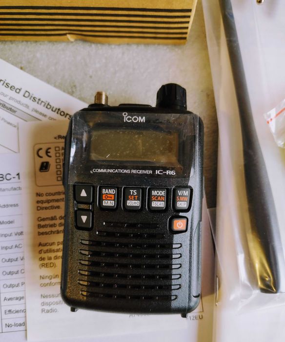 ICOM IC-R6 skaner radiowy szerokopasmowy do 1300MHz MADE IN JAPAN odbi ...
