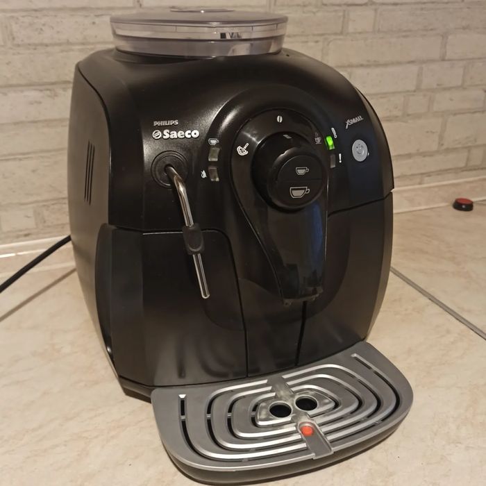 Кавомашина Saeco Philips Xsmall HD8743: 4 300 грн. - Кавоварки ...