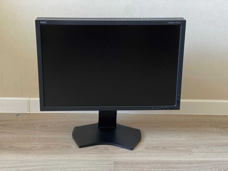 Монітор NEC PA241W-BK 24": 1 900 грн. - Монітори Київ на Olx