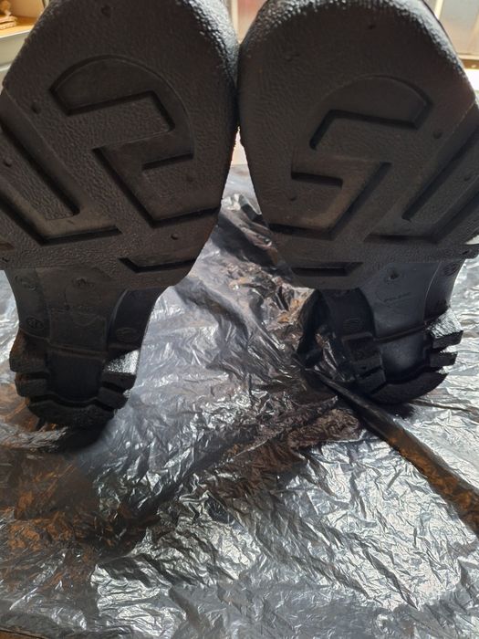 Sprzedam nowe kalosze nr 44 Jaktorów-Kolonia • OLX.pl