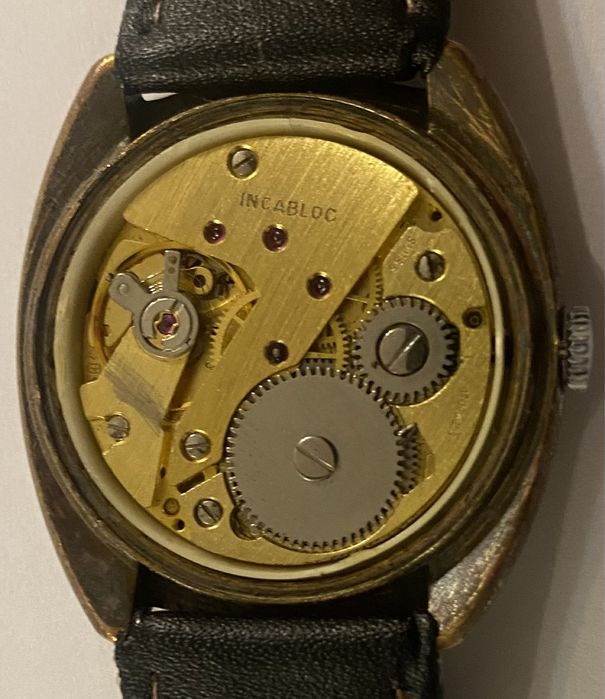 Relógio Mestril, mecânico antigo. Silvares, Pias, Nogueira E Alvarenga ...