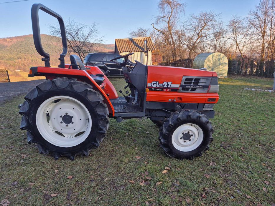 Traktor 4x4 kubota gl 27 Km iseki wspomaganie Męcina • OLX.pl