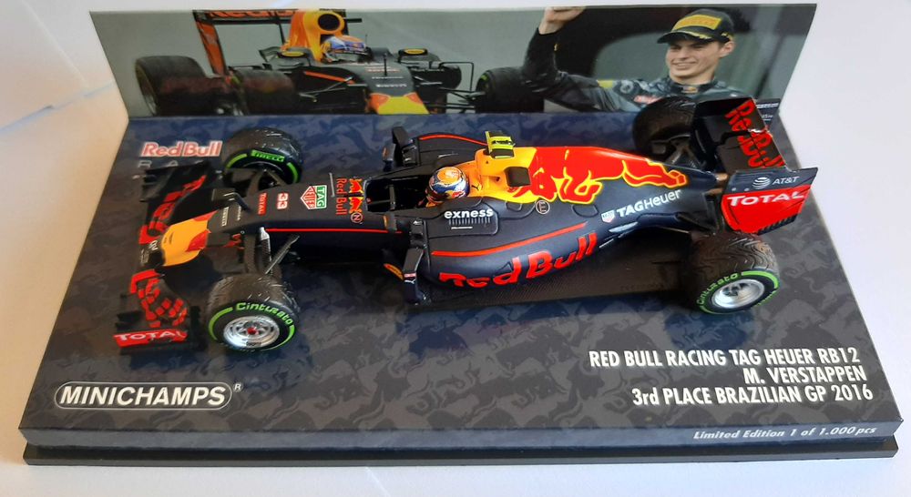 Max Verstappen F1 Red Bull RB12 2016 Minichamps Águas Livres • OLX Portugal