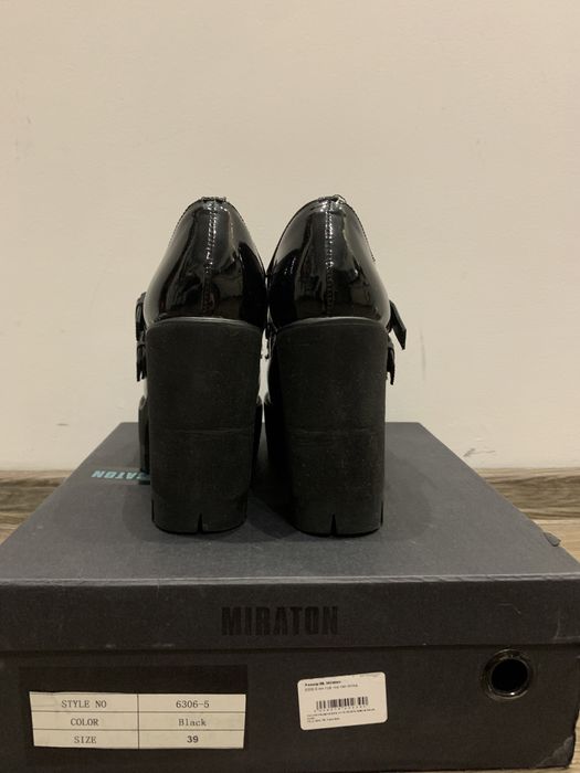 Miraton. Готическая, неформальная , на высокой платформе. Размер 39: ...