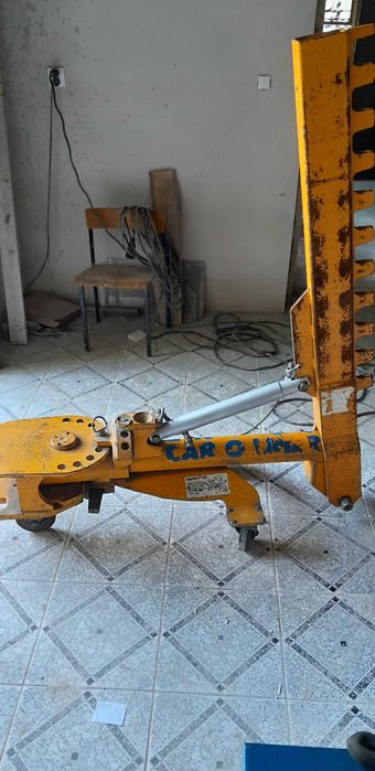 Koń, docer caroliner, rama blacharska Kraków Bieńczyce • OLX.pl