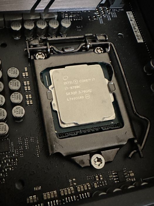 ROG Maximus X / Intel Core i7 / 16gb RAM Czarnówczyn • OLX.pl