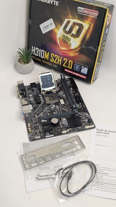 Материнська плата Gigabyte H310M S2H\ (s1151 \ГАРАНТІЯ)!: 1 299 грн. - Комплектуючі та аксесуари ...