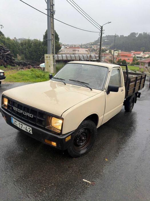 Bedford boa para trabalho Nogueira da Regedoura • OLX.pt