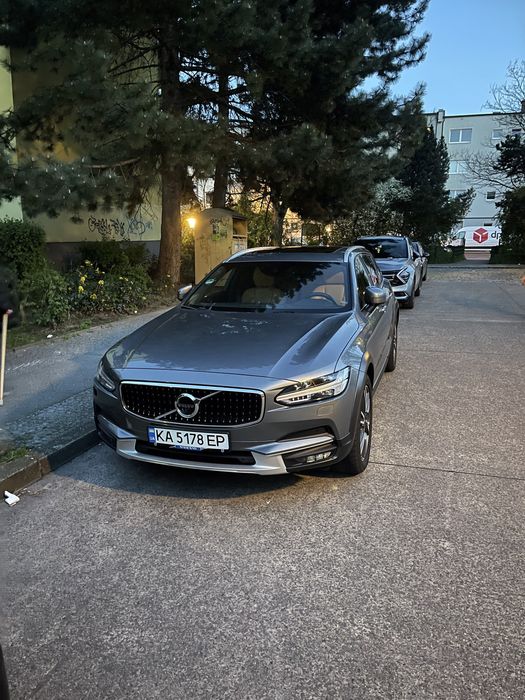 Продам Volvo V90cc: 42 000 $ - Volvo Київ на Olx