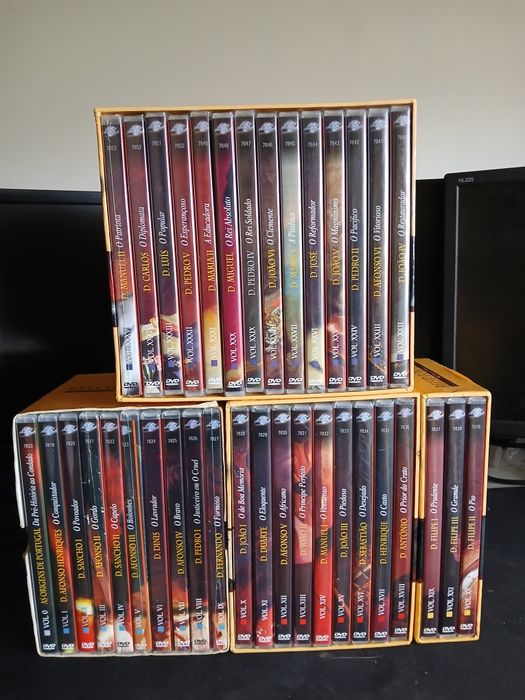 Coleção Completa "Reis de Portugal" - DVD Águas Livres • OLX.pt