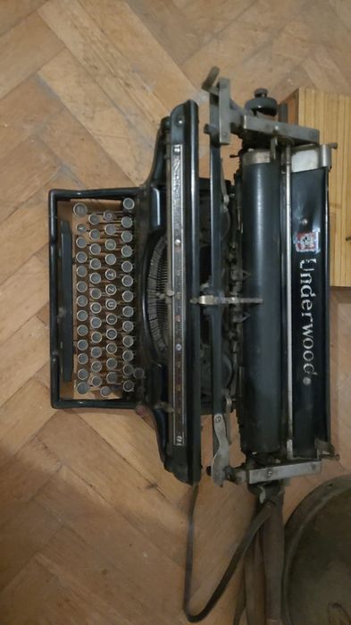 Maszyna do pisania Underwood Tychy • OLX.pl