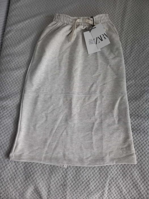 Spodniczka dziewczeca Zara Bydgoszcz • OLX.pl