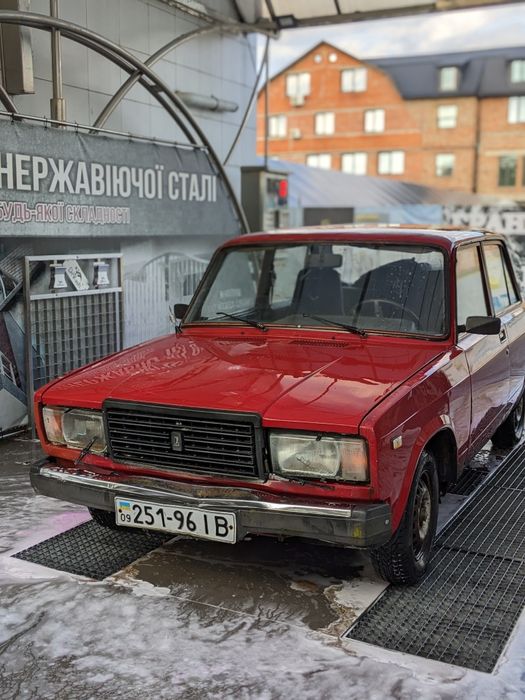 Продам автомобіль ВАЗ 2107: 370 $ - ВАЗ Калуш на Olx