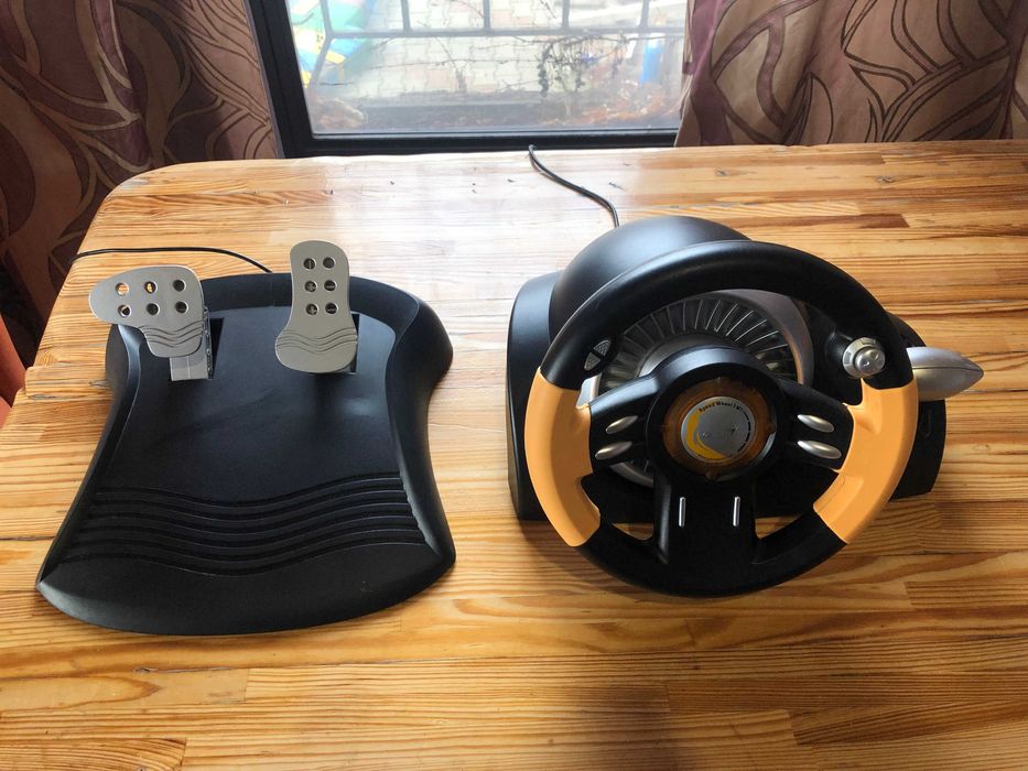 Руль для игр Genius Speed Wheel 3 МТ: 1 300 грн. - Аксесуари Одеса на Olx