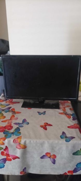 Televisão kunft como nova ainda com plástico á volta 100€ negociáveis ...