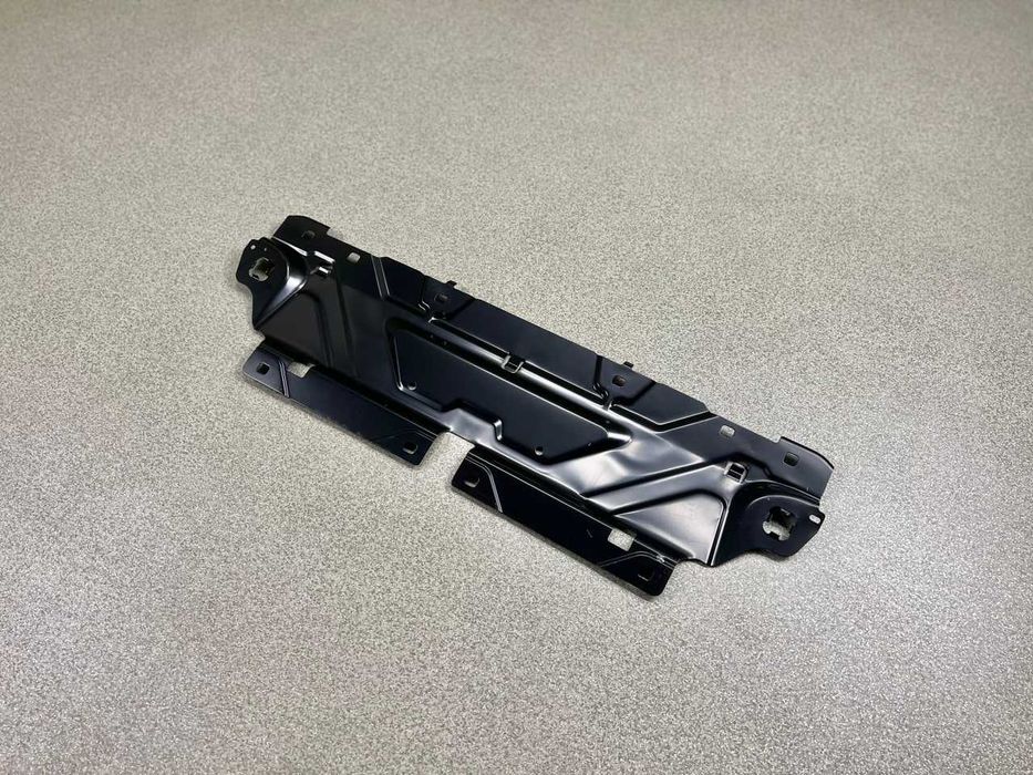 Панель радіатора верхня BMW 3 (G20/G21) 51647422287: 70 $ - Передня ...