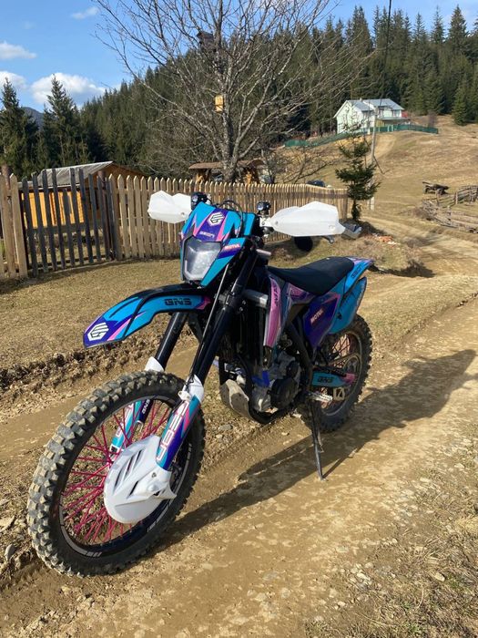 Мотоцикл Geon GNS 300: 2 200 $ - Мотоцикли Верховина на Olx