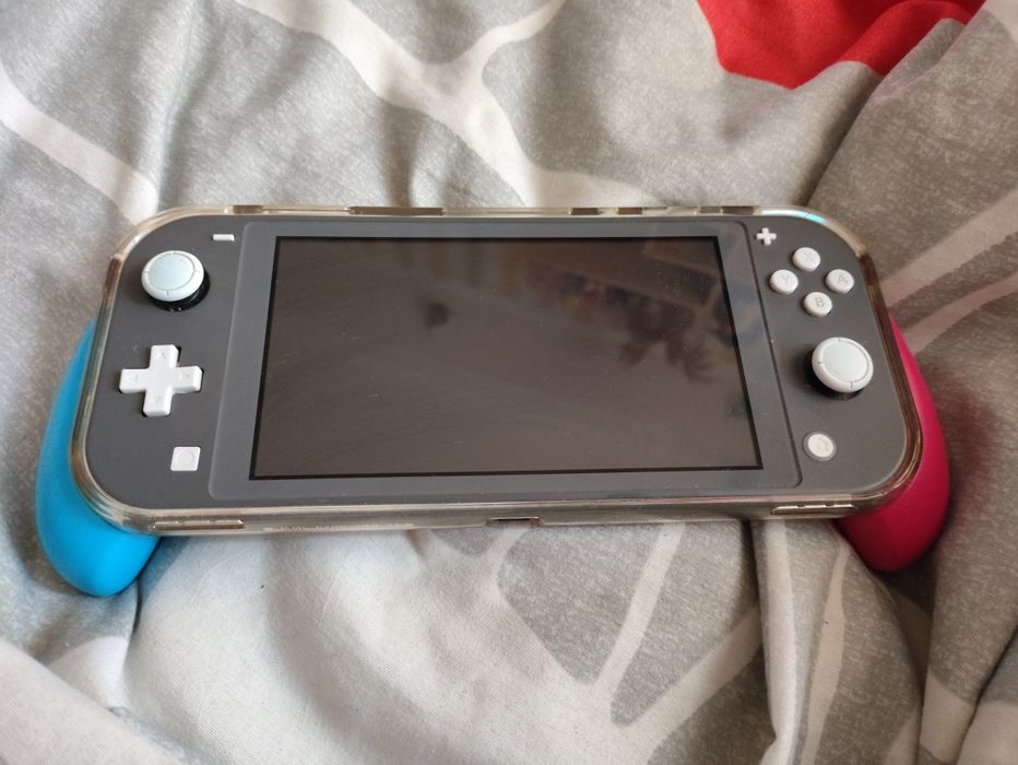 Nintendo switch light 64 + 256 sd: 7 500 грн. - Приставки Кривий Ріг на Olx