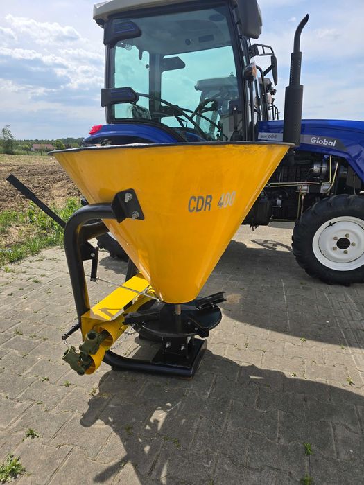 Siewnik-piaskarka GLOBAL CDR400 *GLOBAL* Świebodów • OLX.pl