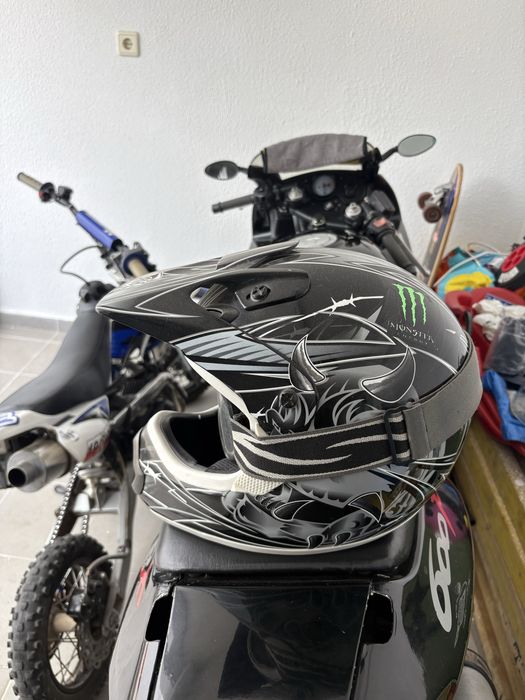 Capacete motocross Charneca De Caparica E Sobreda • OLX.pt