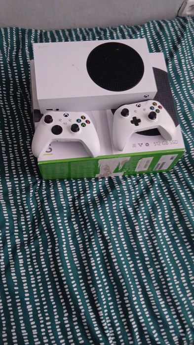Xbox series S + 2 pady, monitor Zamość • OLX.pl