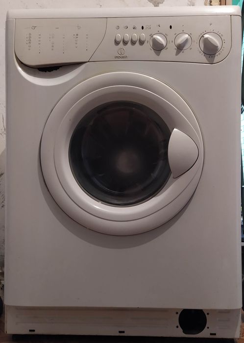 Indesit. Индезит. W84TX разборка: 100 грн. - Пральні машини Київ на Olx