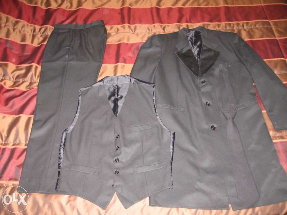 Traje Académico Completo Homem - Porto Valongo • OLX Portugal