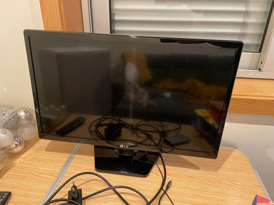 Televisão LG modelo 24MT47D Matosinhos E Leça Da Palmeira • OLX.pt