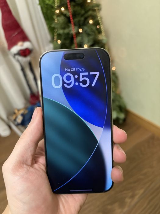 Apple iPhone 16 Pro 512GB Titanium Gray бездоганний стан: 42 500 грн ...