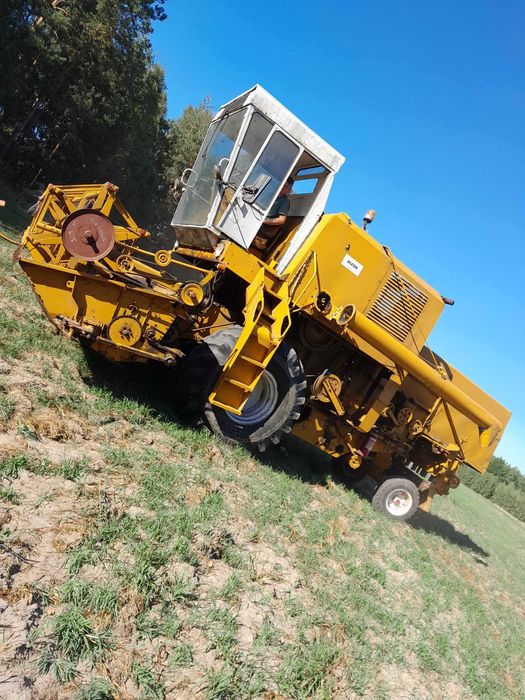 Kombajn zbożowy Bizon Grębków • OLX.pl