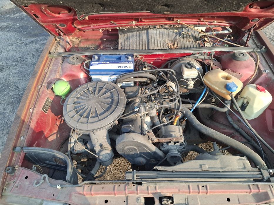 Vw Passat B2 1.6 benzyna 1987 Poznań Piątkowo • OLX.pl