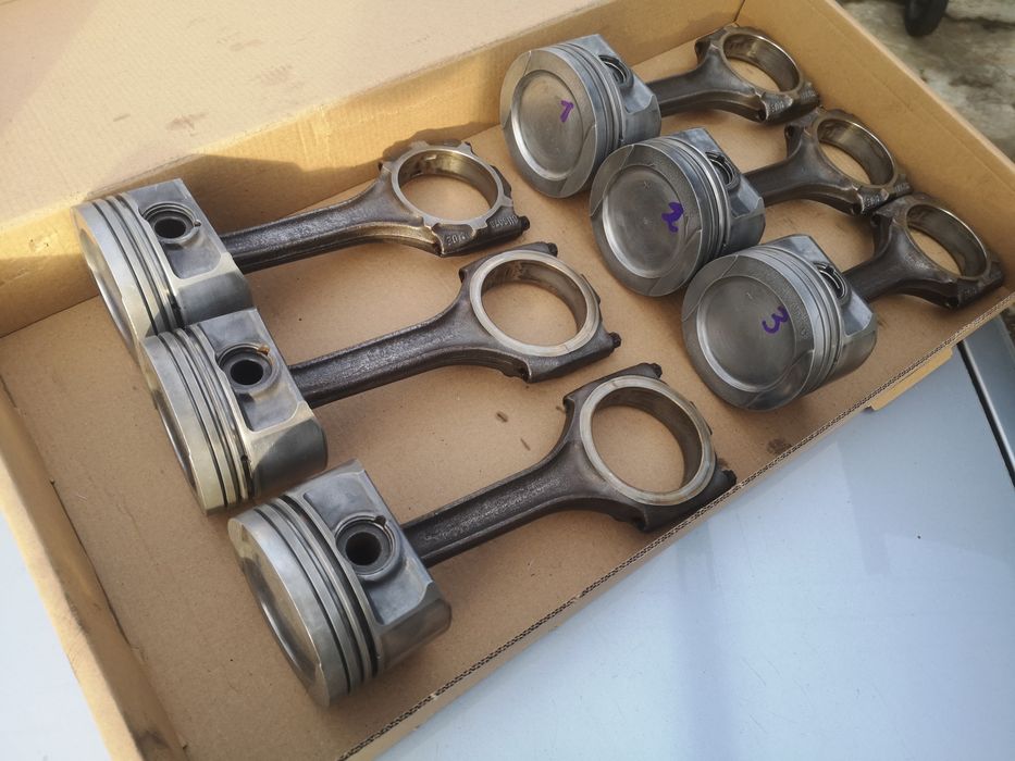Поршни audi abc 2.6 100 80 c4 b4 b5 a6 a4 поршень блок шатуны 2,6 v6 ...