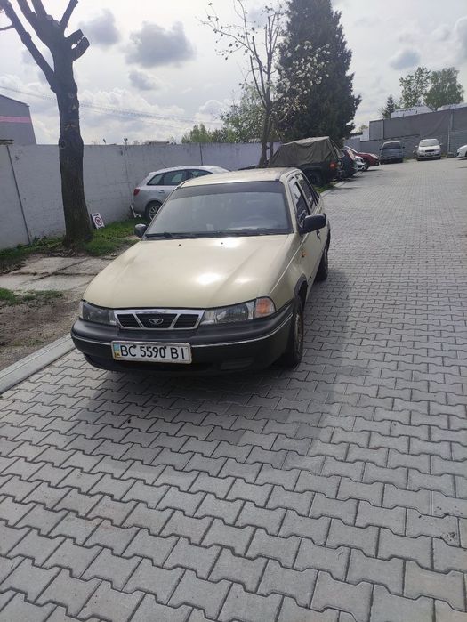 Daewoo Nexia Львів: 1 000 $ - Daewoo Львів на Olx