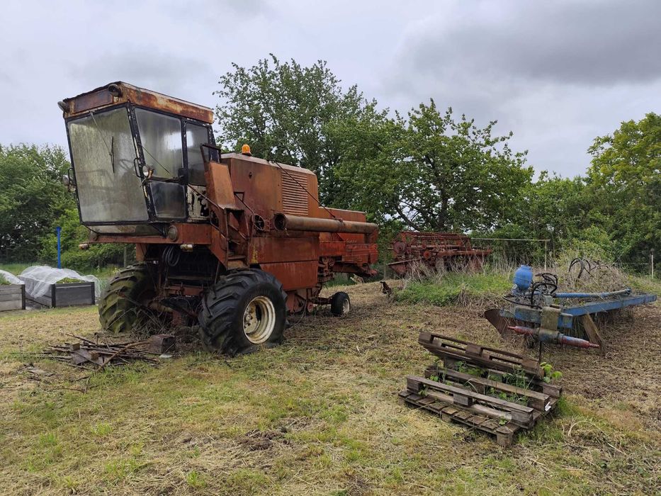 Kombajn Bizon Z056 kompletny + sieczkarnia Żukowo Barlinek • OLX.pl