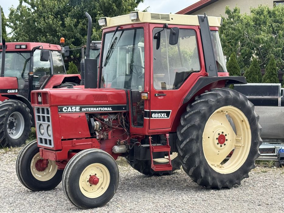 Ciągnik CASE IH 685xl - International - Super stan i 684 Rościszewo ...