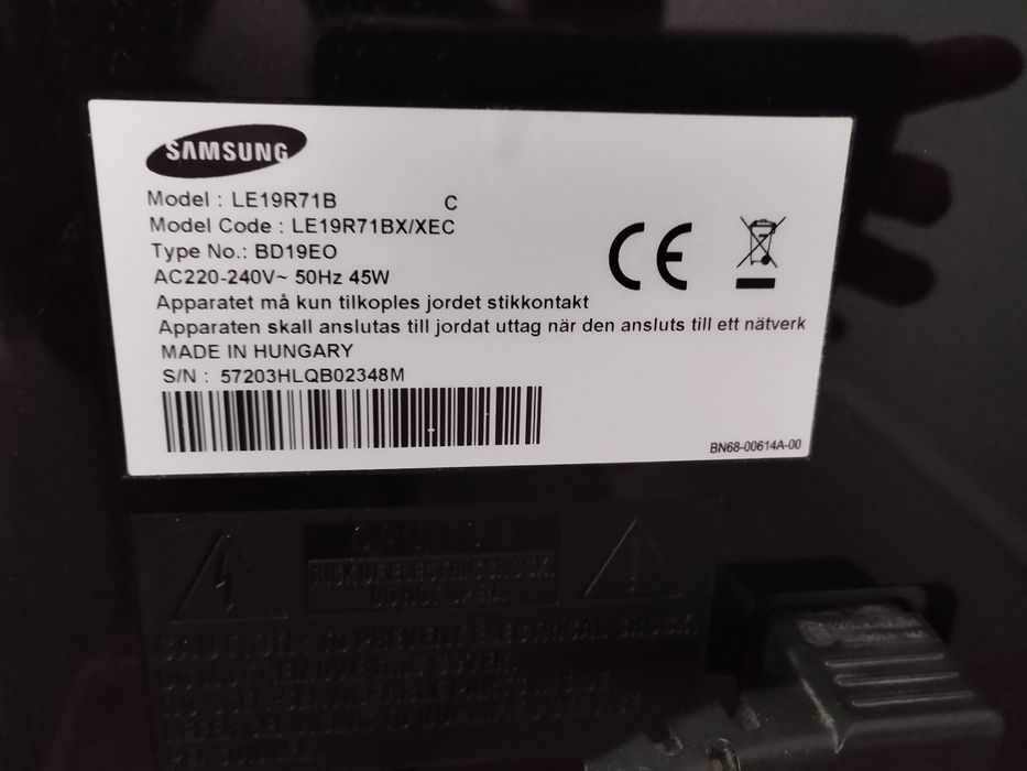 Televisão Samsung LCD 48 cm - bem estimada Serpa (Salvador E Santa ...