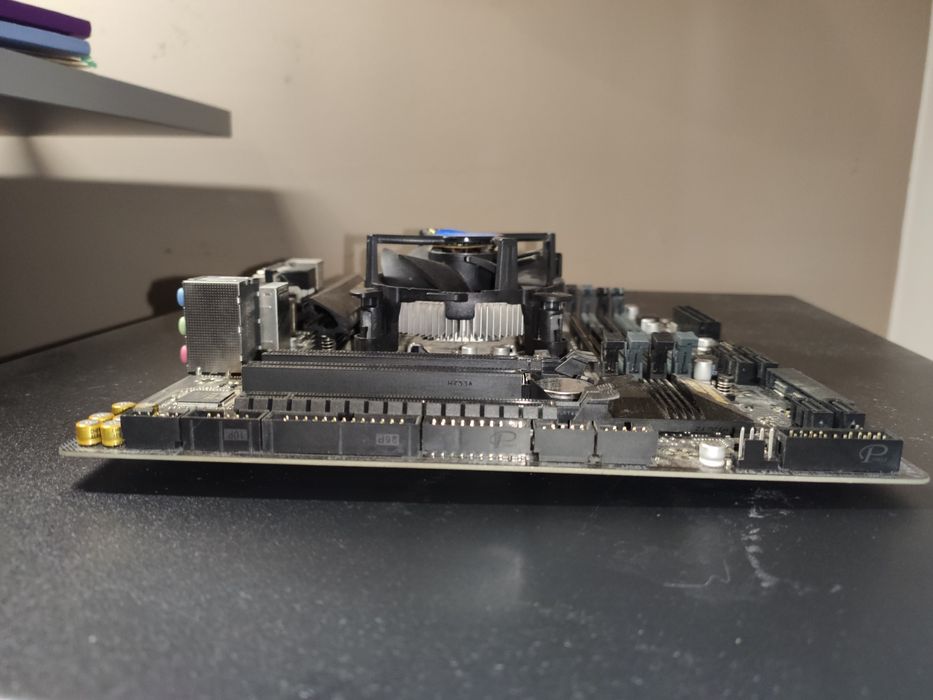 Procesor Intel i5-7500 3.40GHz 6MB, wiatrak i płyta główna w zestawie ...