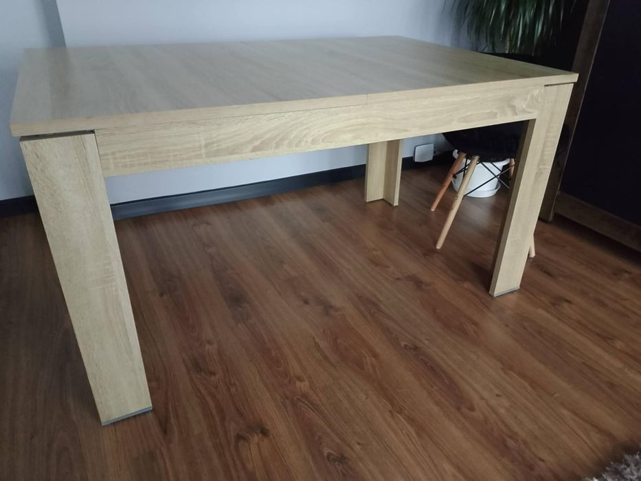 Stol praktycznie nowy Tomaszów Mazowiecki • OLX.pl